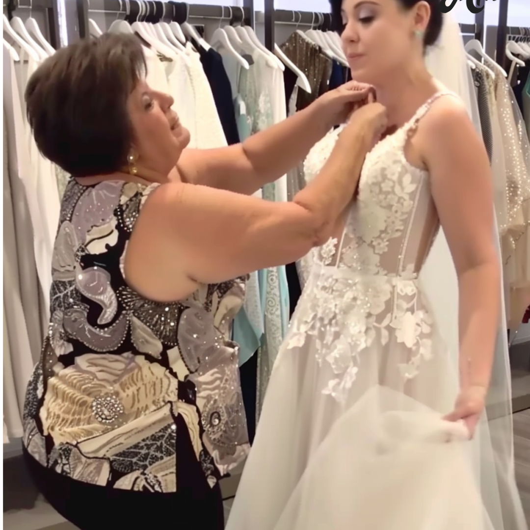 Mi mamá me pidió que no usara mi vestido de novia porque “opacaría a mi hermana” — en mi propia boda